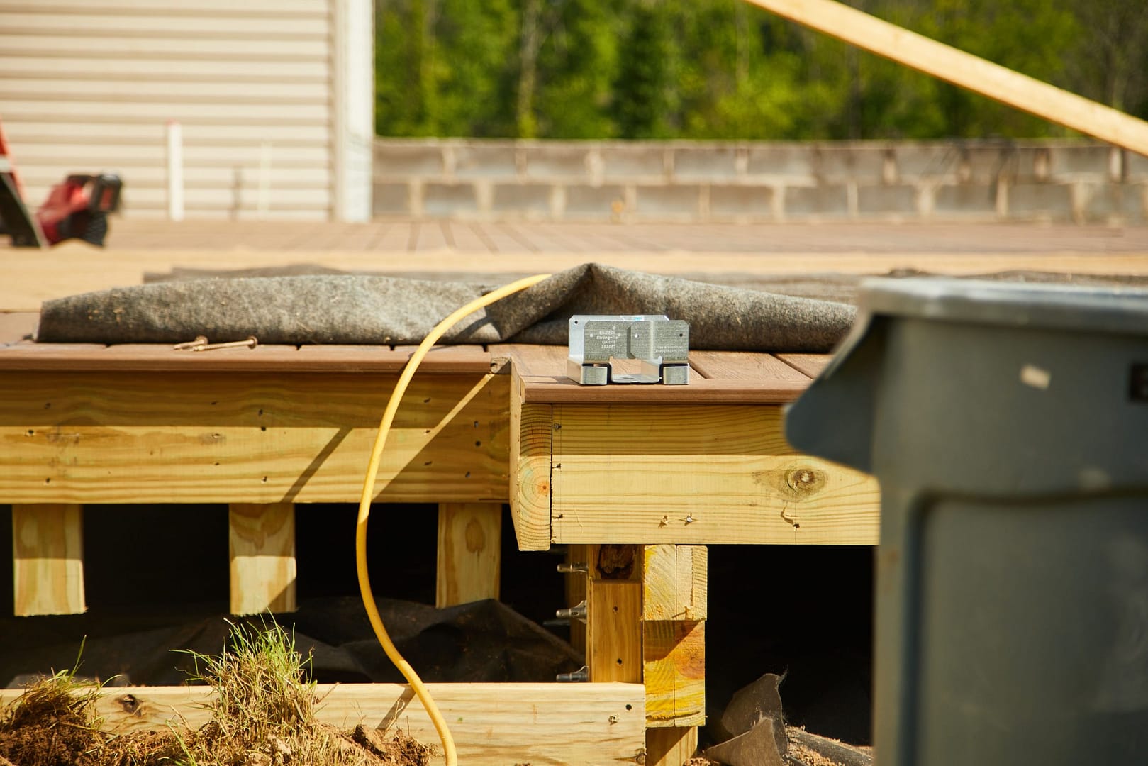How to Select Hardware for Your New Deck