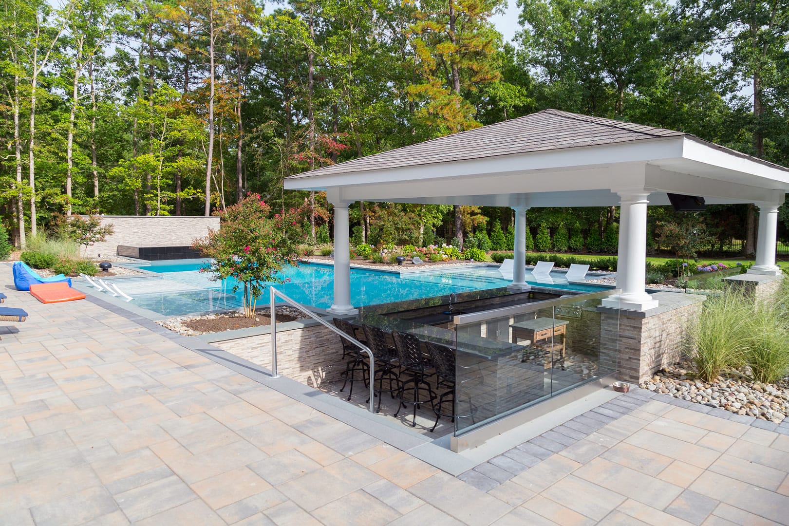 The Entertainer - Budd Pools & Spas | South Jersey