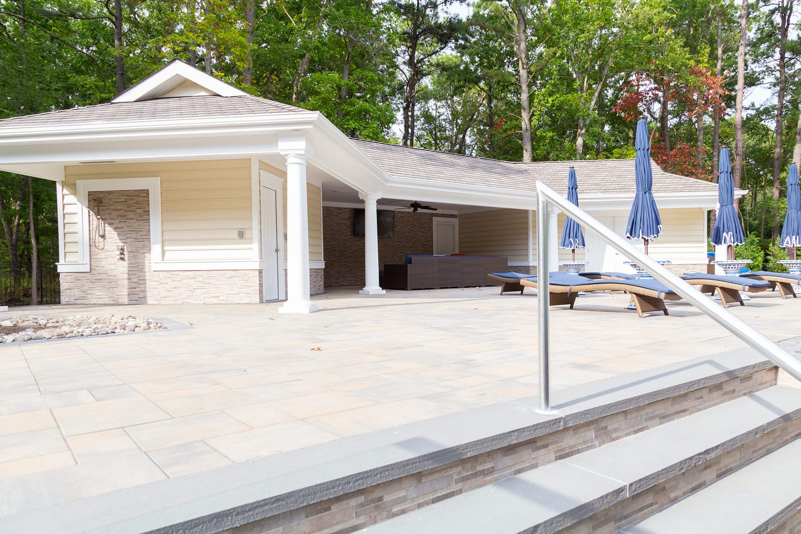 The Entertainer - Budd Pools & Spas | South Jersey