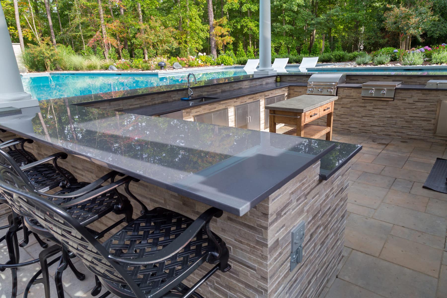 The Entertainer ‹ Budd Pools & Spas